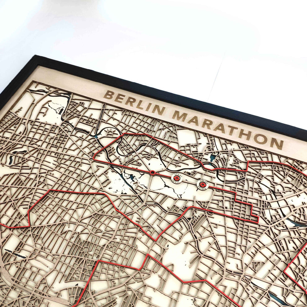 Berlin Marathon Course Map - Custom Engraved Wooden Map for Runners ...